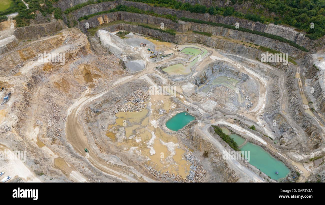 Chilsworthy hi-res stock photography and images - Alamy