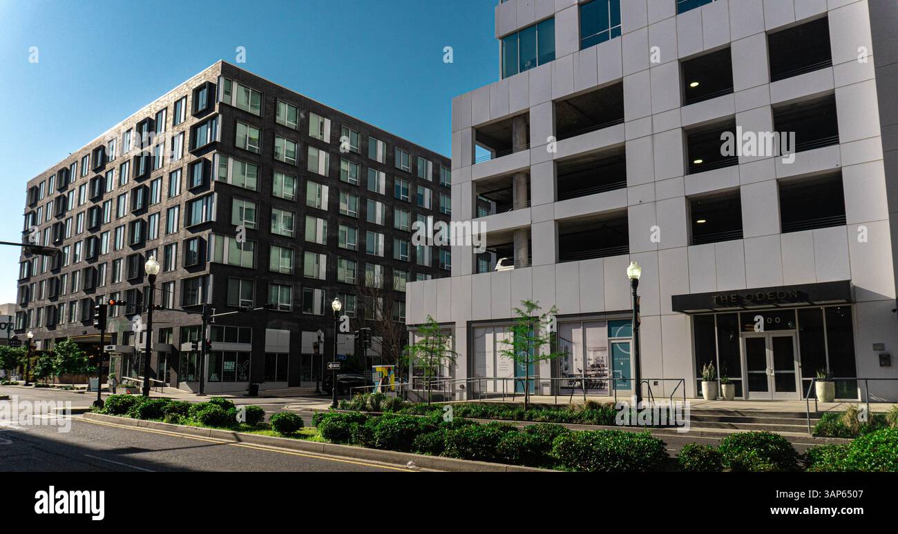 Layered streetscape hi-res stock photography and images - Alamy