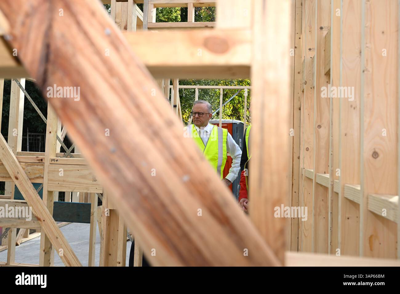 Melbourne, Australia. 16th Apr, 2025. Australian Prime Minister Anthony ...