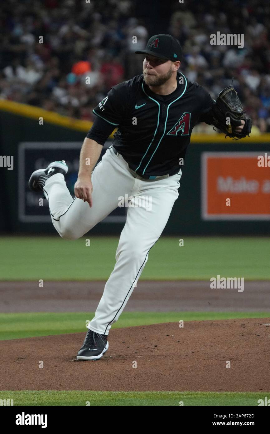 Arizona Diamondbacks pitcher Corbin Burnes (39) in the first inning ...