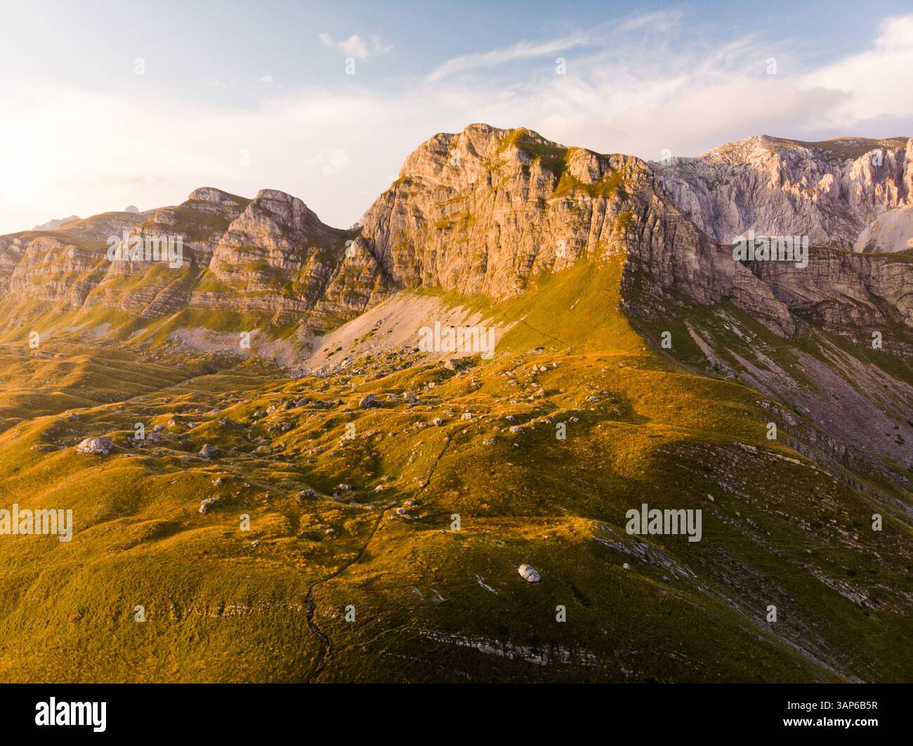 Aerial view of Durmitor mountains from Sedlo Pass (Prevoj Sedlo ...