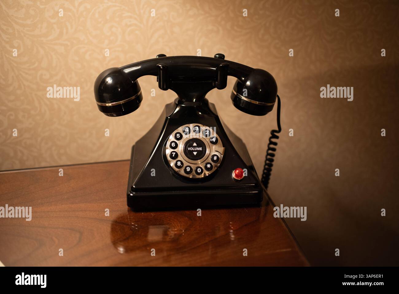 Scenes of the iconic Martha Washington Inn and Spa in Abingdon ...