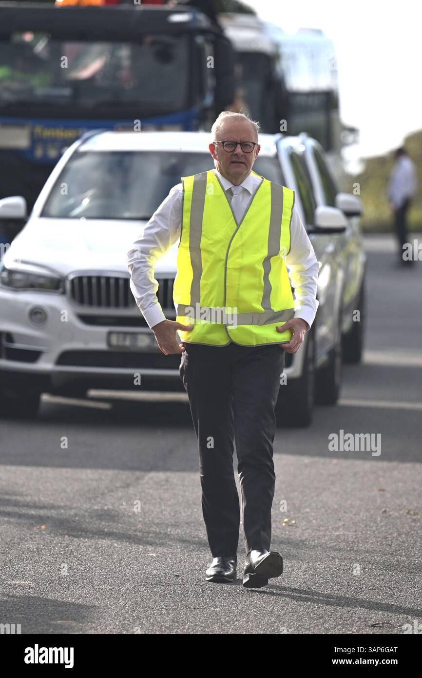 Melbourne, Australia. 16th Apr, 2025. Australian Prime Minister Anthony ...