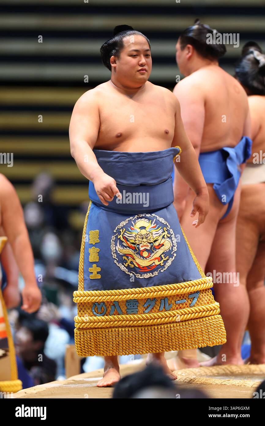 Tokyo, Japan. 15th Apr, 2025. Midorifuji Sumo : Jonan Ota Sumo ...