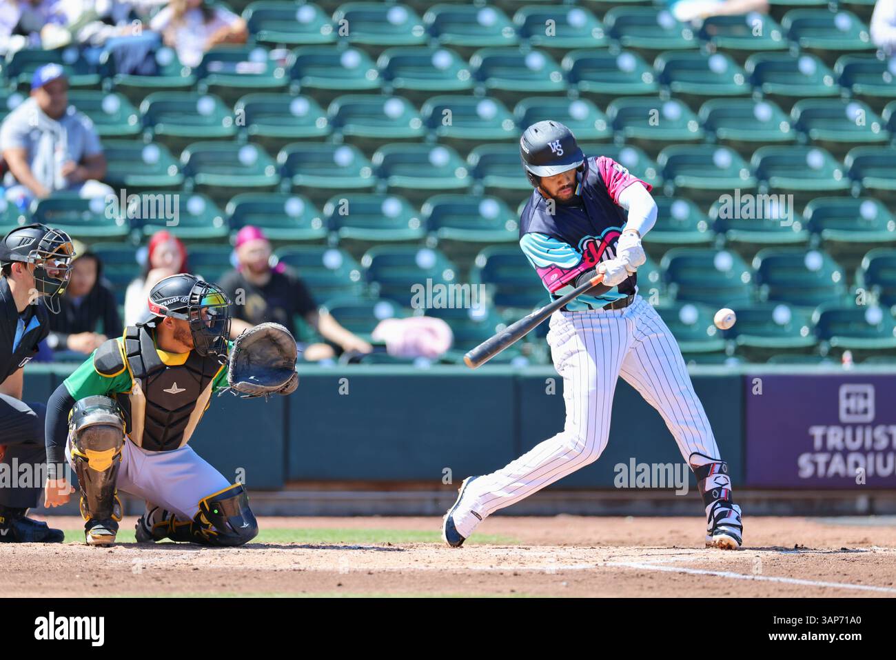 Winston-Salem, NC, USA; Winston-Salem Dash infielder Arxy Hernandez (23 ...
