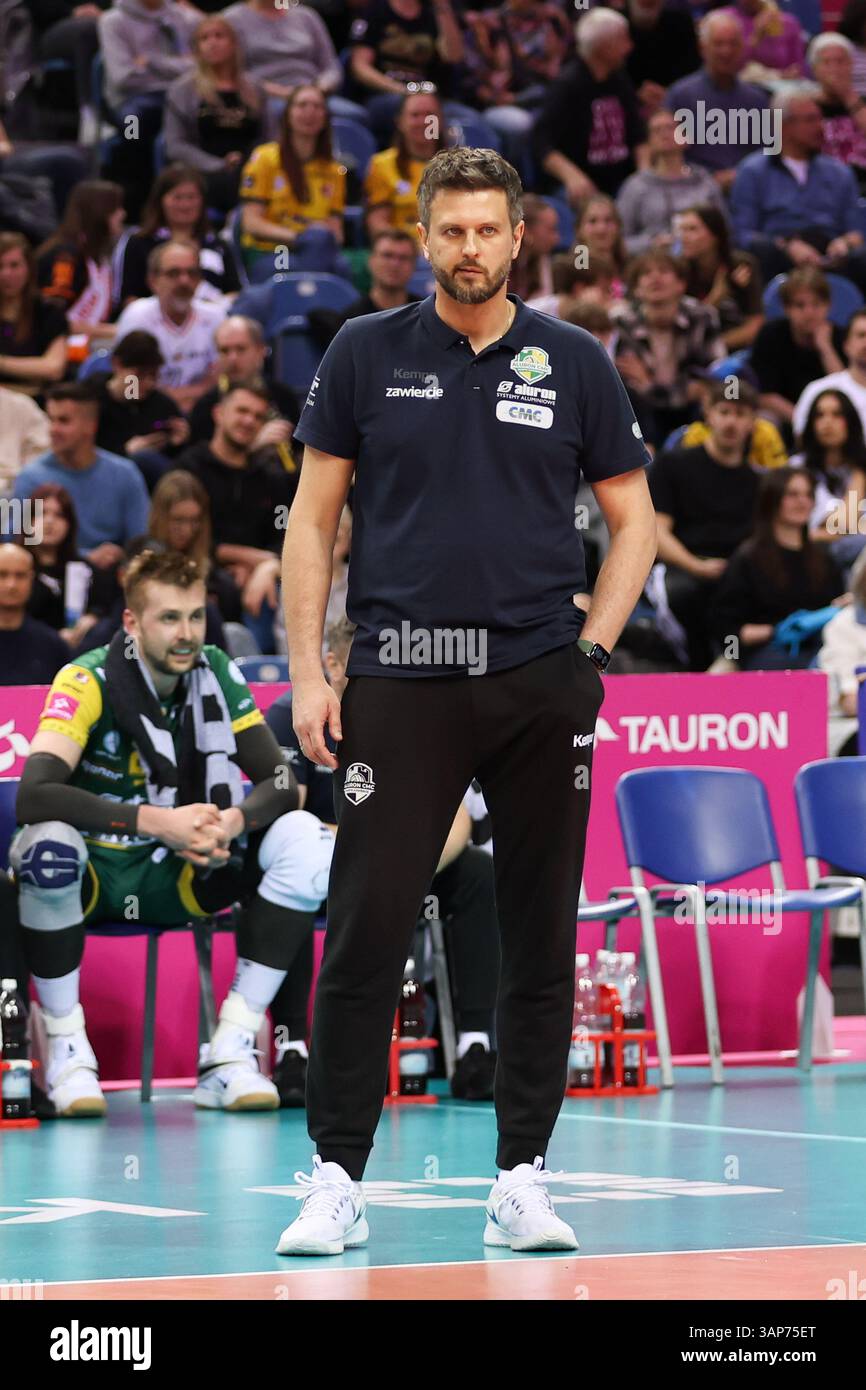 Krakow, Poland. 12th Apr, 2025. Coach Michal Winiarski of Aluron CMC Warta seen during the ...