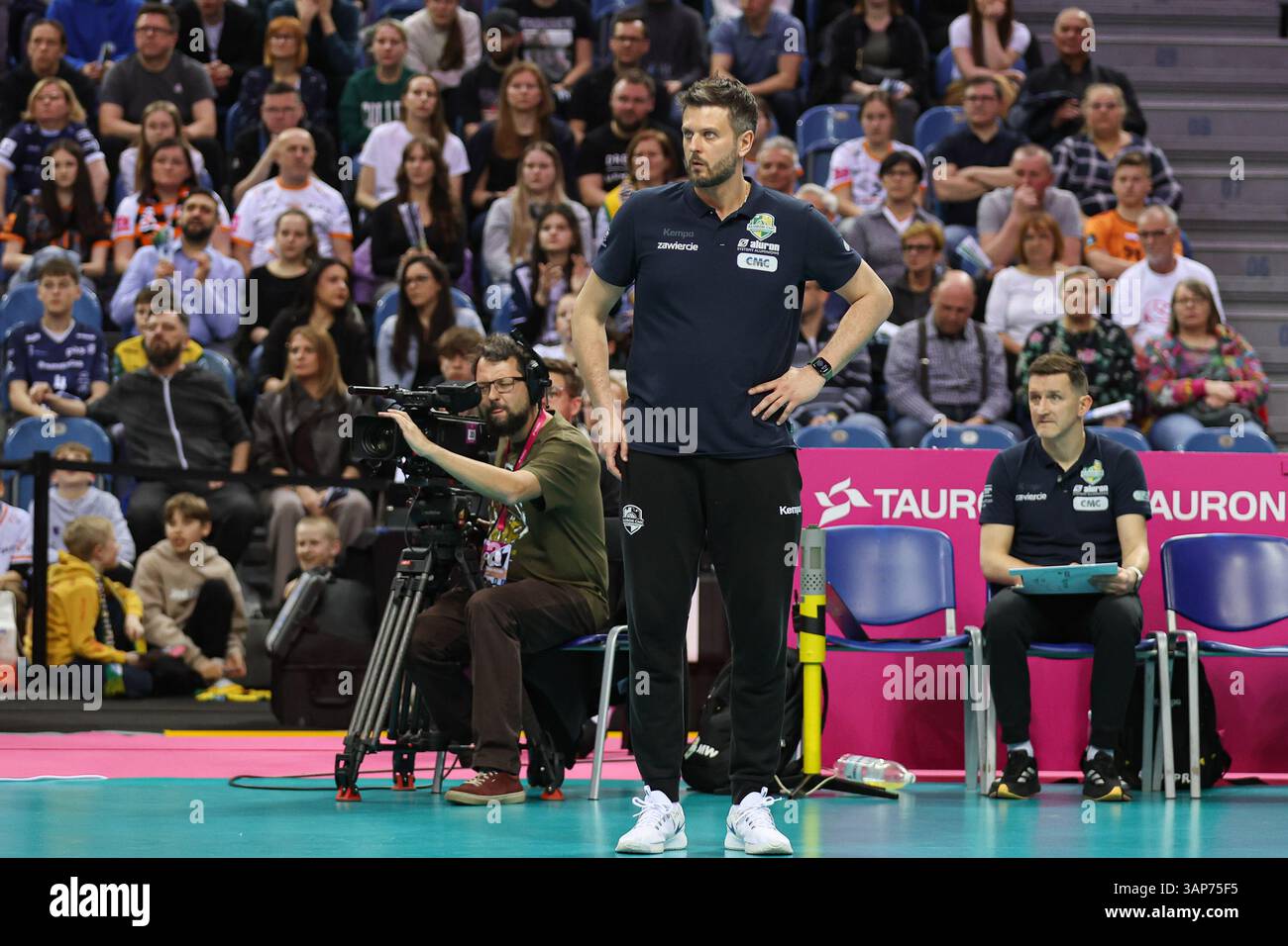 Krakow, Poland. 12th Apr, 2025. Coach Michal Winiarski of Aluron CMC Warta seen during the ...