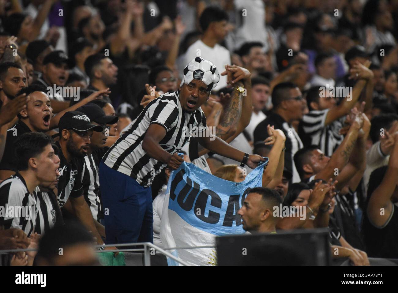 Fortaleza, Brazil. 15th Apr, 2025. Arena Castelão Ceara fans during the ...