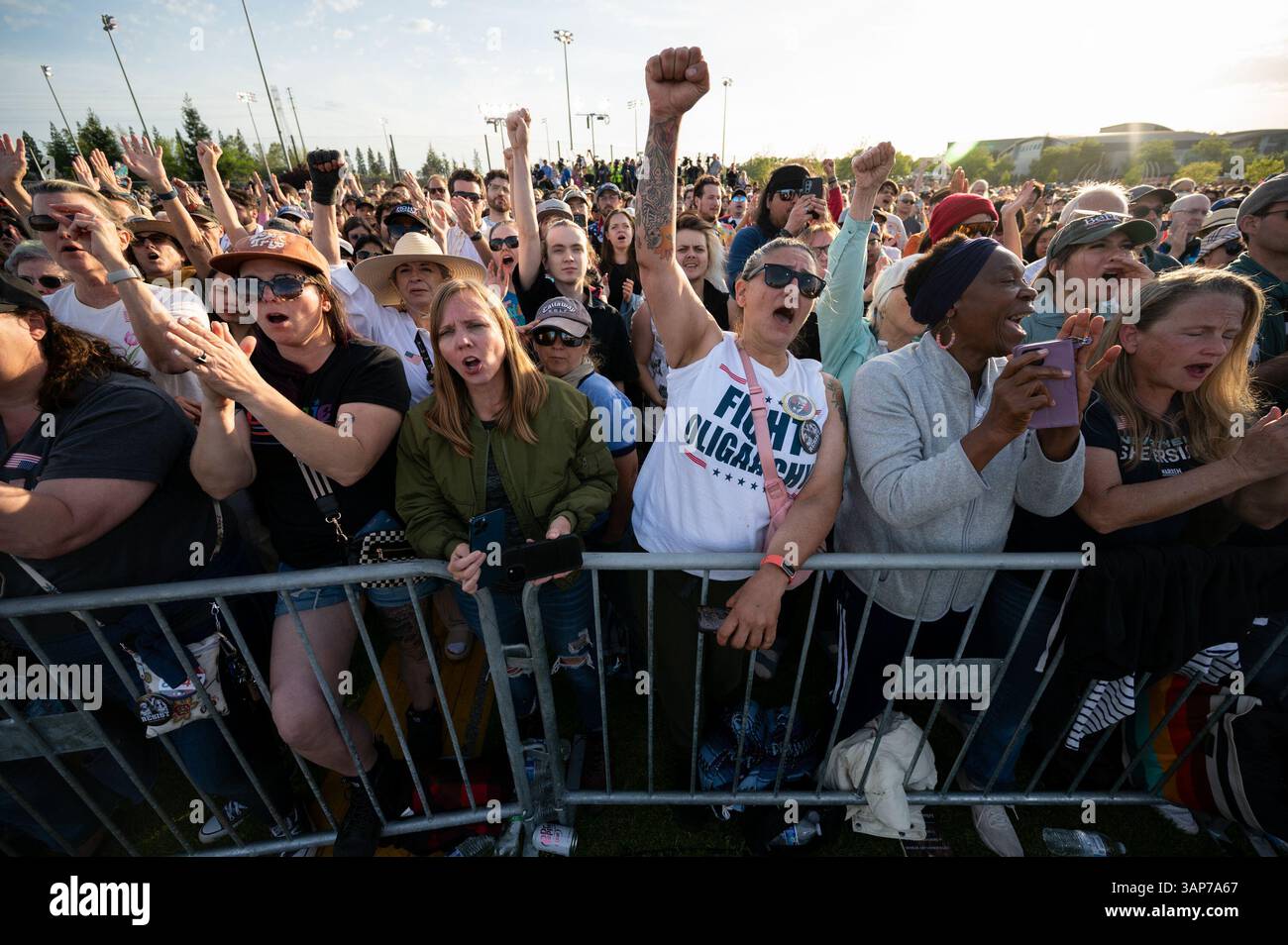 April 15, 2025, Folsom, Ca, USA: Supporters cheer during the Fighting ...