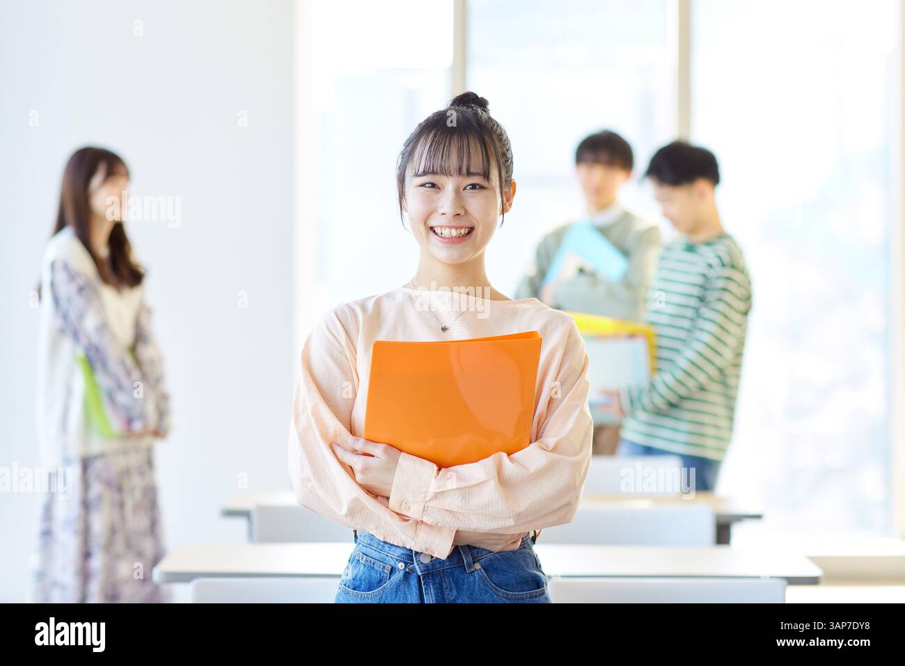 Japanese students in class Stock Photo - Alamy
