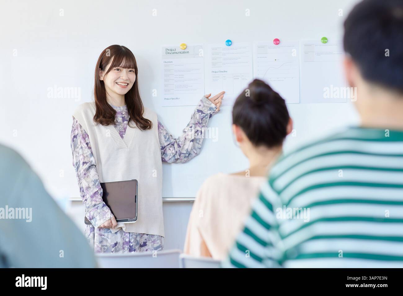 Japanese students in class Stock Photo - Alamy