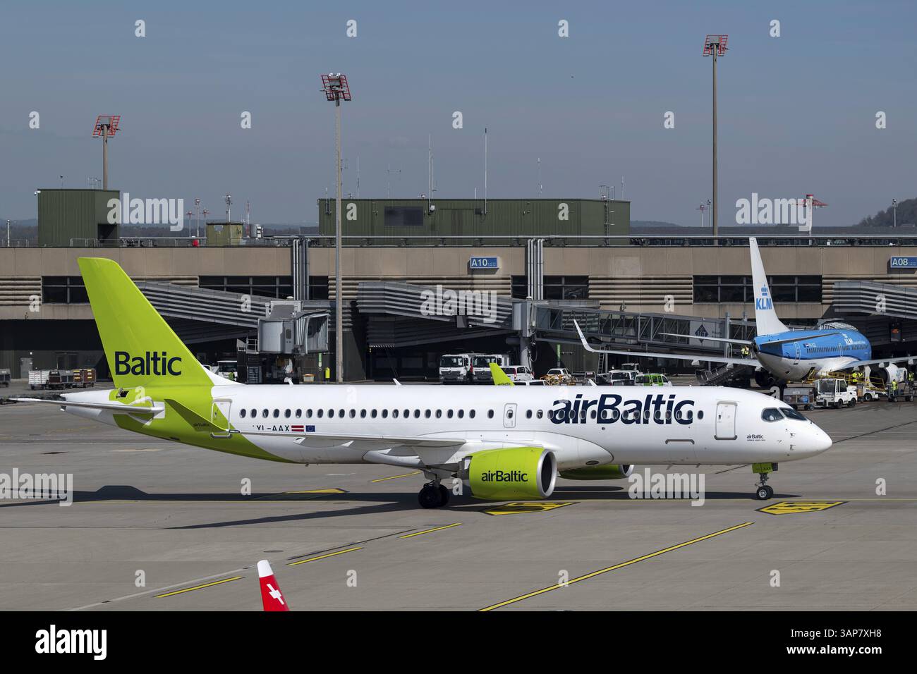 Airbus airbaltic a220 300 hi-res stock photography and images - Alamy