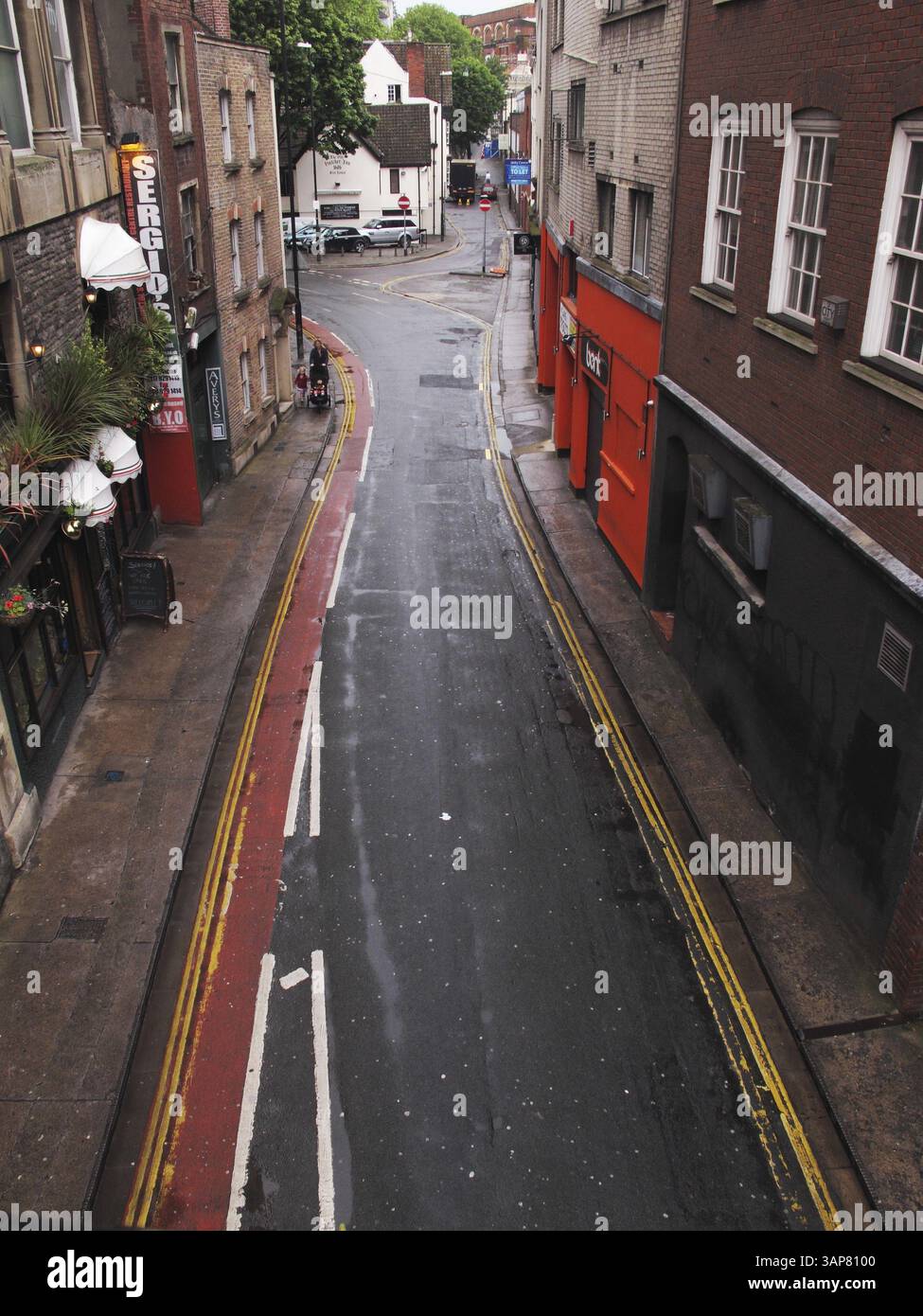 Small street in Bristol, England, Great Britain Stock Photo - Alamy