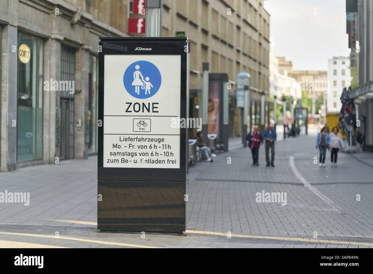 Sign at the beginning of a pedestrian zone in Cologne Stock Photo - Alamy