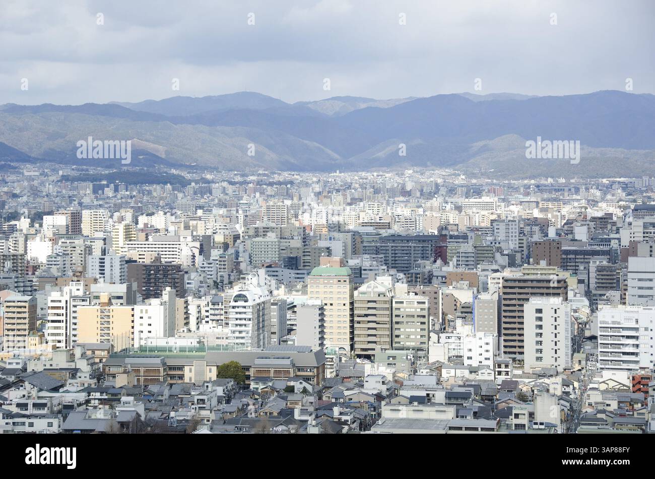 Overview on Kyoto city in Japan with landmarks, tempels, and shrines ...