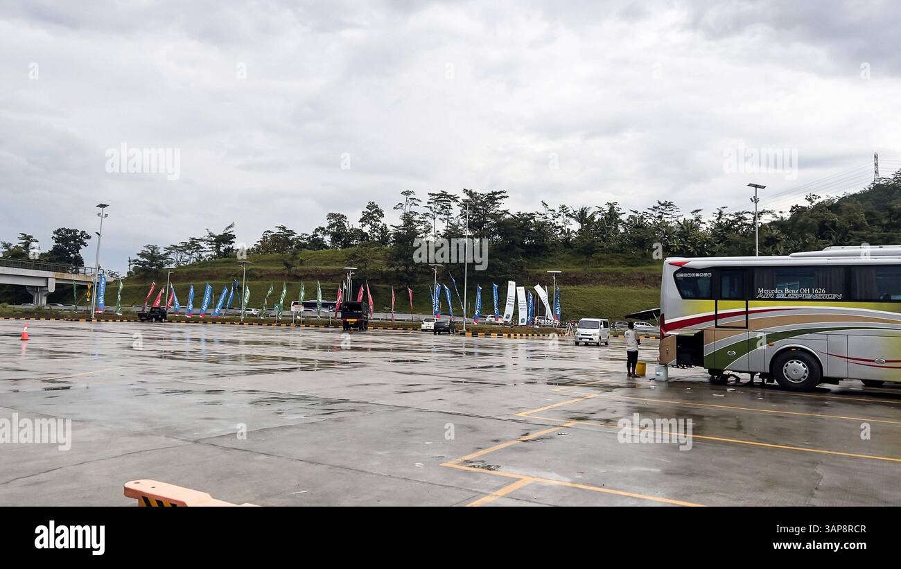 Main Bus Station (Semarang, Solo), main coach terminal of the capital ...