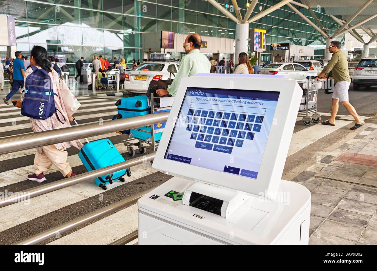 Delhi airport india terminal 1 hi-res stock photography and images - Alamy