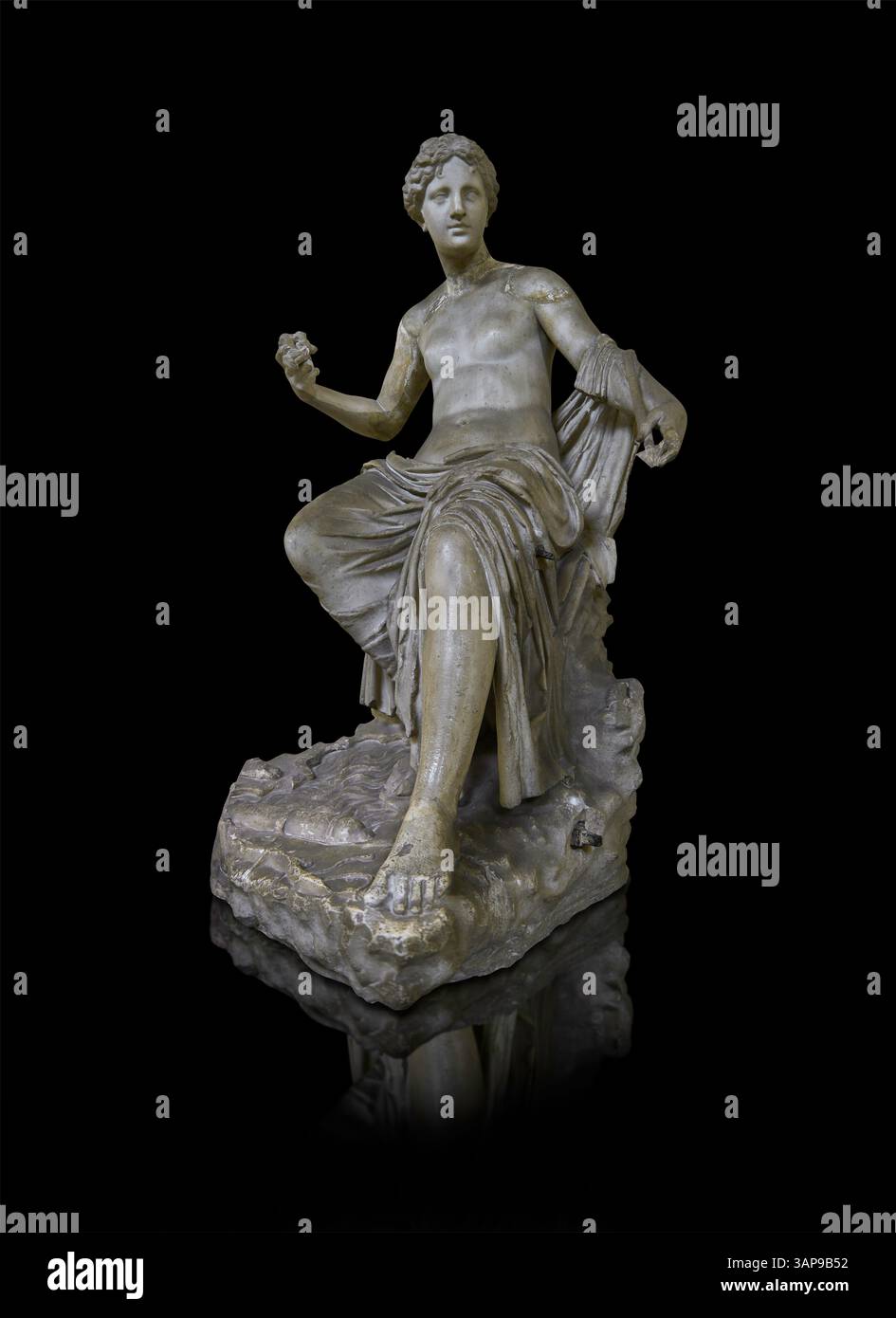 Roman statue of a Nymph from the Quirinal Gardens, first mentioned in ...