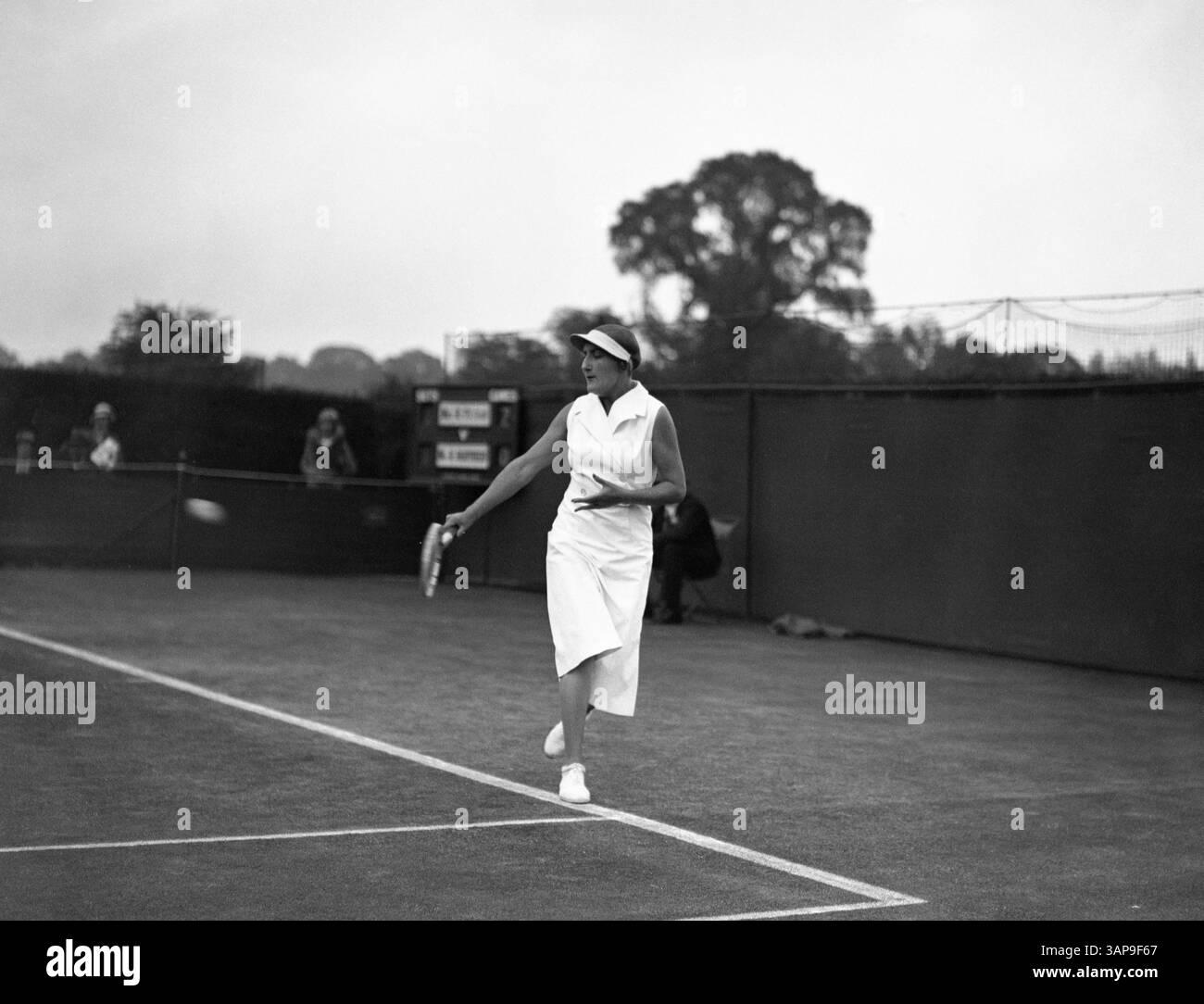 Simonne Mathieu, in play against B Feltham, unseen, at The Wimbledon ...