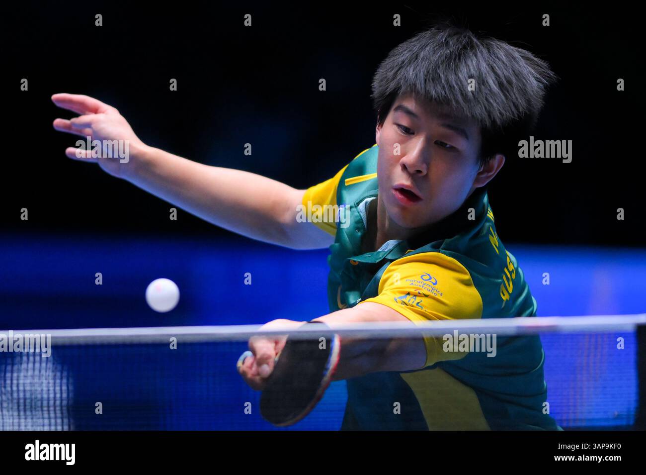 Macao, China. 16th Apr, 2025. Nicholas Lum hits a return during the men ...