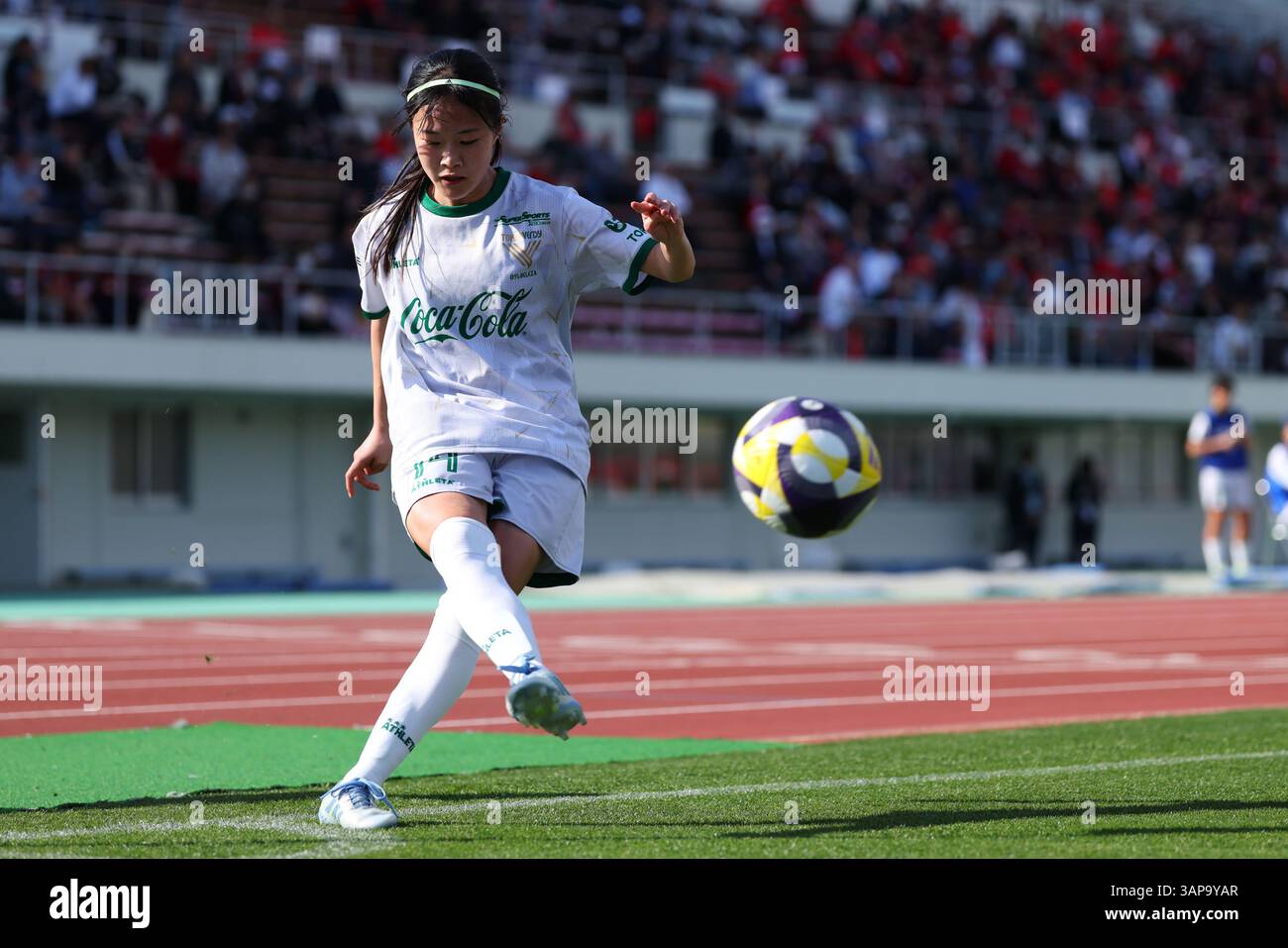 Miharu Shinjo (Beleza), APRIL 16, 2025 - Football / Soccer : 2024-25 WE ...