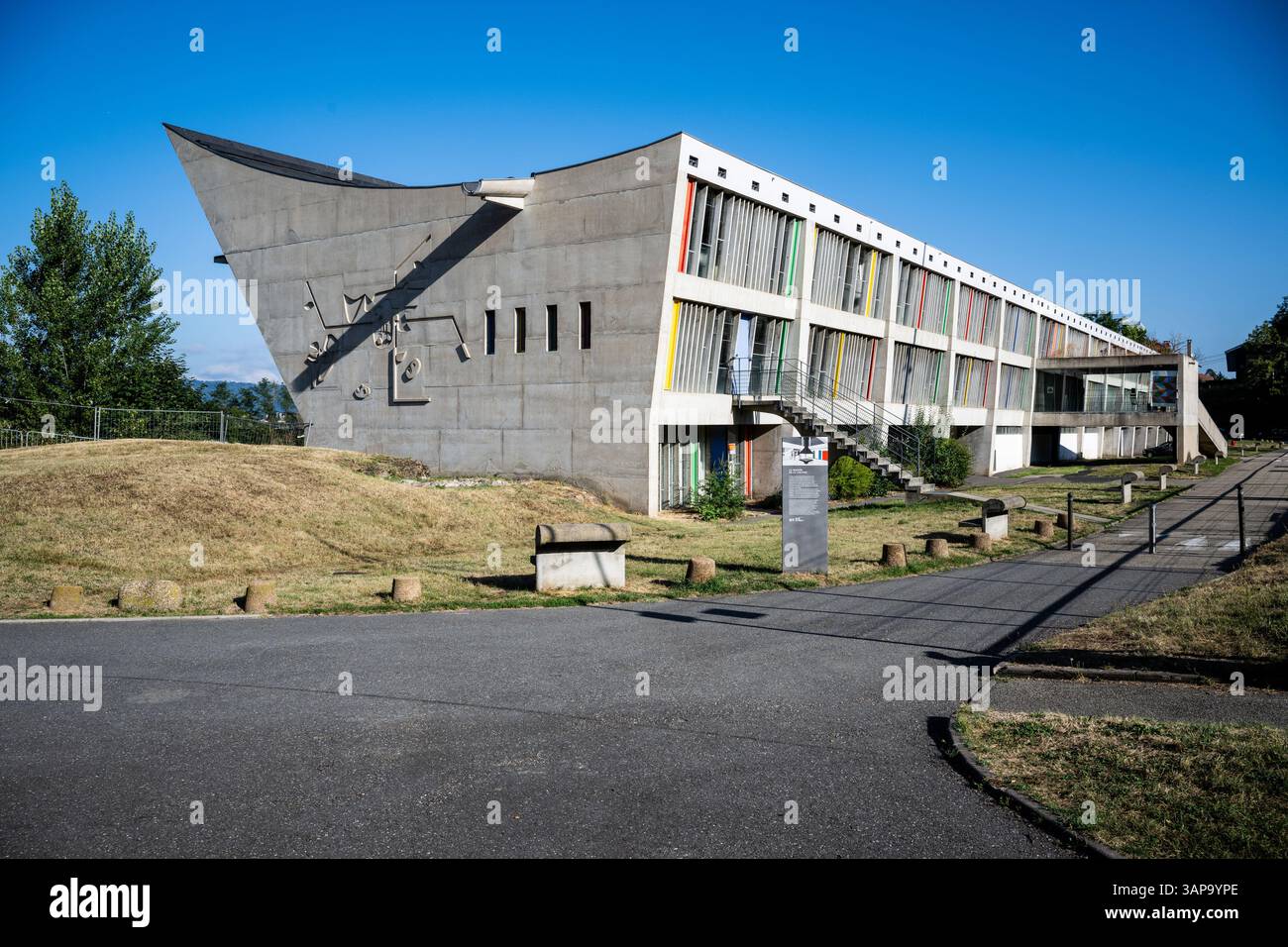 Firminy (south-eastern France): Firminy Vert, a group of modern ...