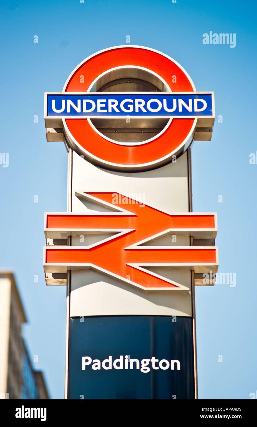 Paddington Underground and Network Rail Signs, Paddington Arm, London ...