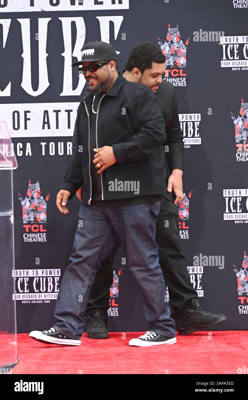 Ice Cube mit Sohn O Shea Jackson Jr. bei Ice Cubes Hand and Footprints ...