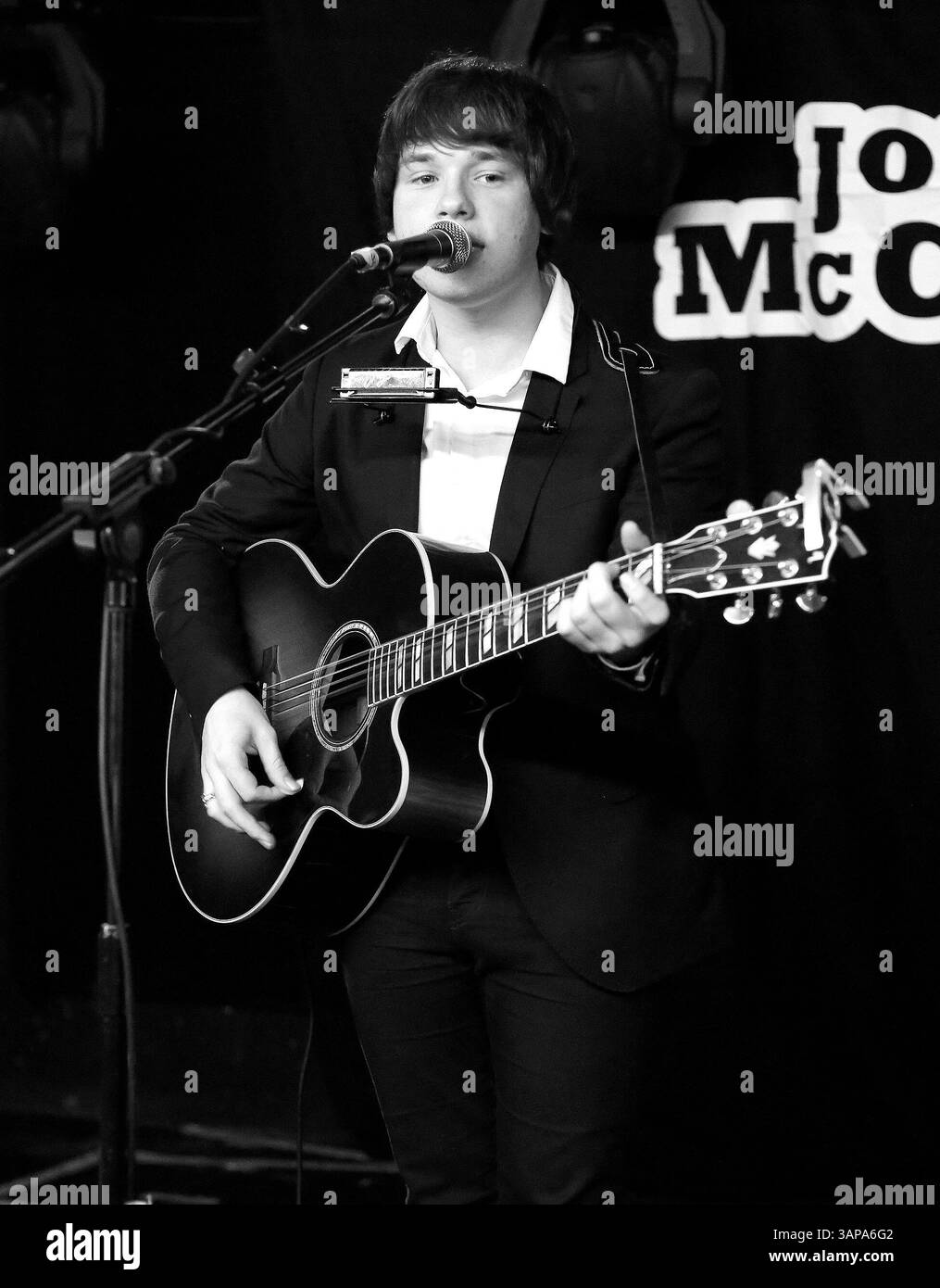 John Lennon McCullagh performs at the O2 Academy in Sheffield - 27 ...