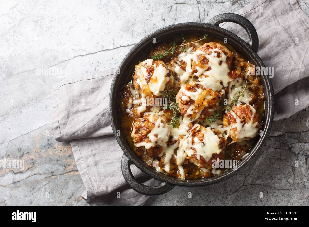 Skillet dinner inspired by the iconic French onion soup with ...