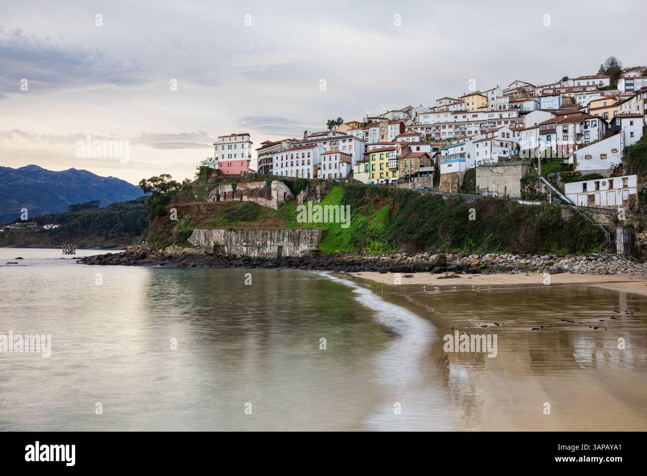 Pueblo llastres hi-res stock photography and images - Alamy