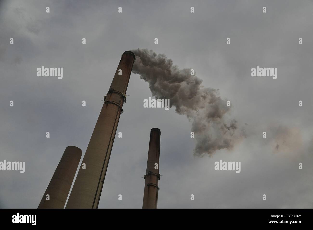 The Gen. James Gavin Power Plant, a coal-fired power plant, operates on ...