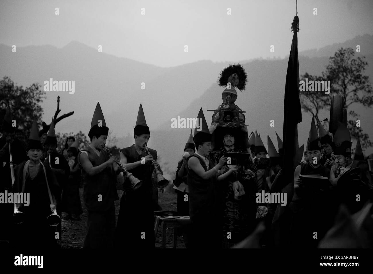 India tibetan new year Black and White Stock Photos & Images - Alamy