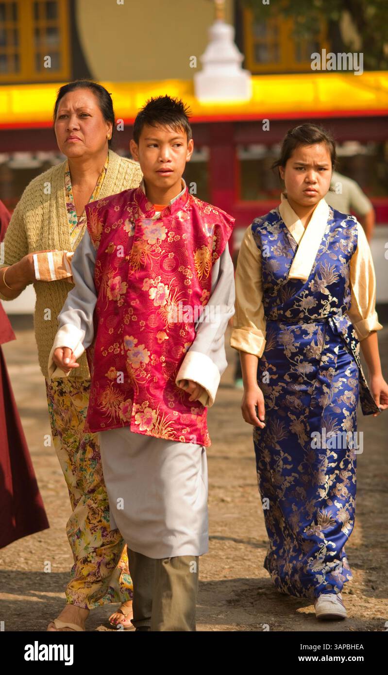 Novice buddhist monk teacher hi-res stock photography and images - Alamy