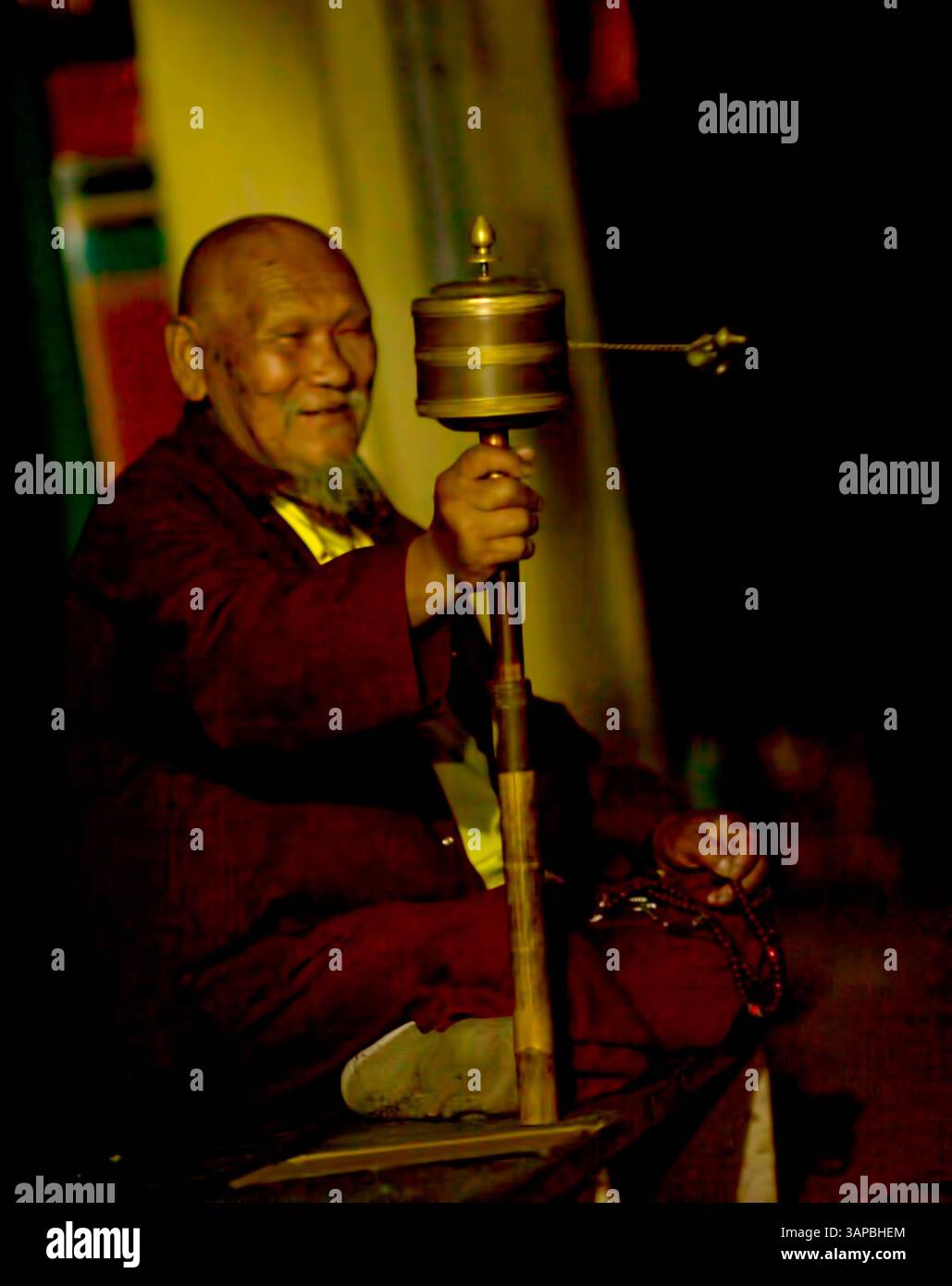 15 year old chinese hi-res stock photography and images - Alamy