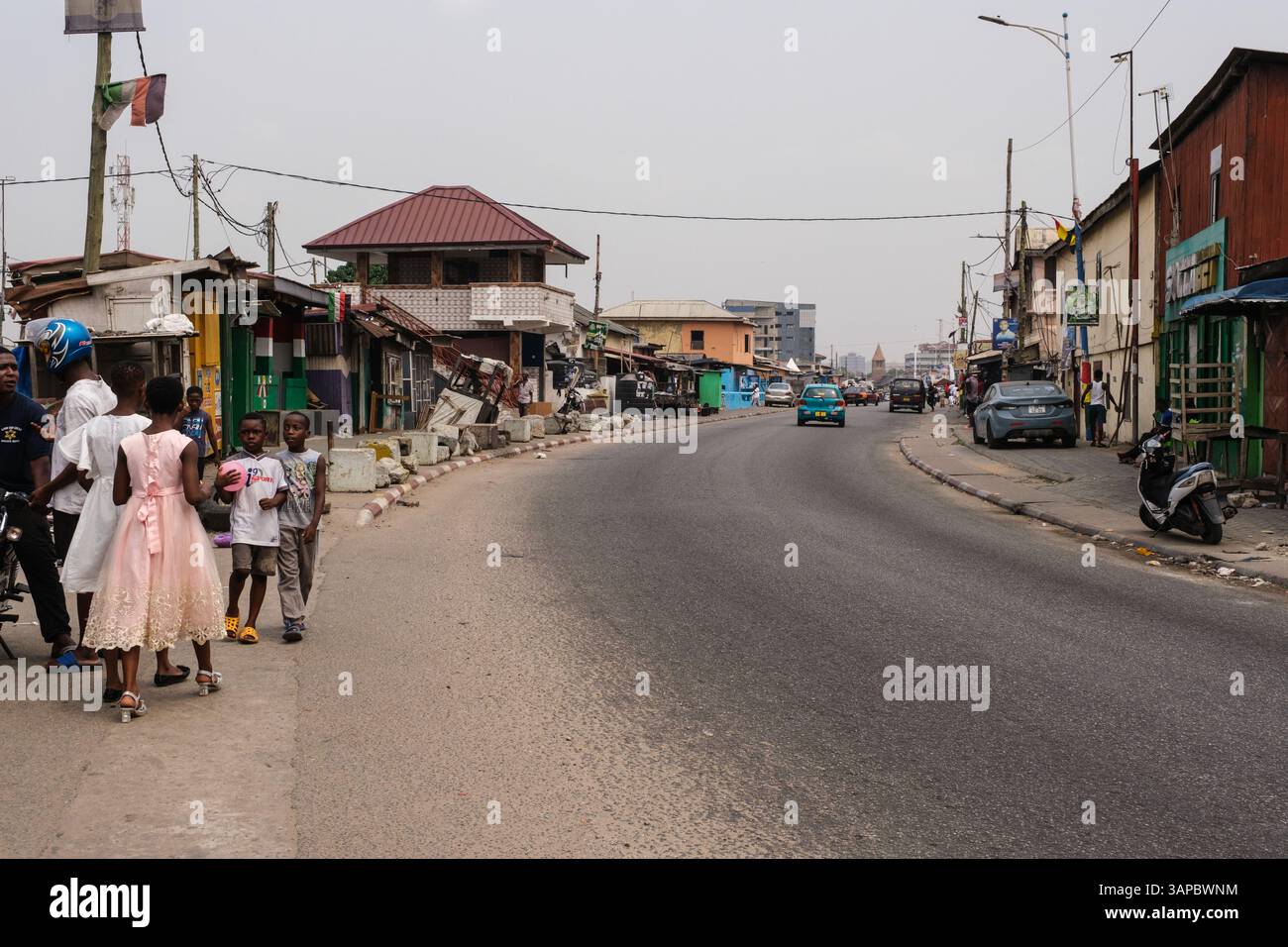 Accra, Ghana. Usshertown Street Scene Stock Photo - Alamy