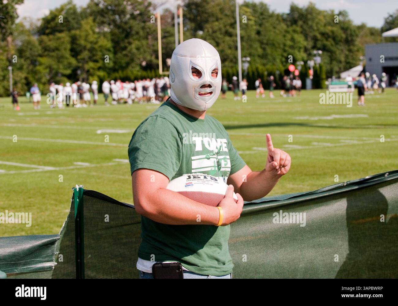 Jets football training center hi-res stock photography and images - Alamy
