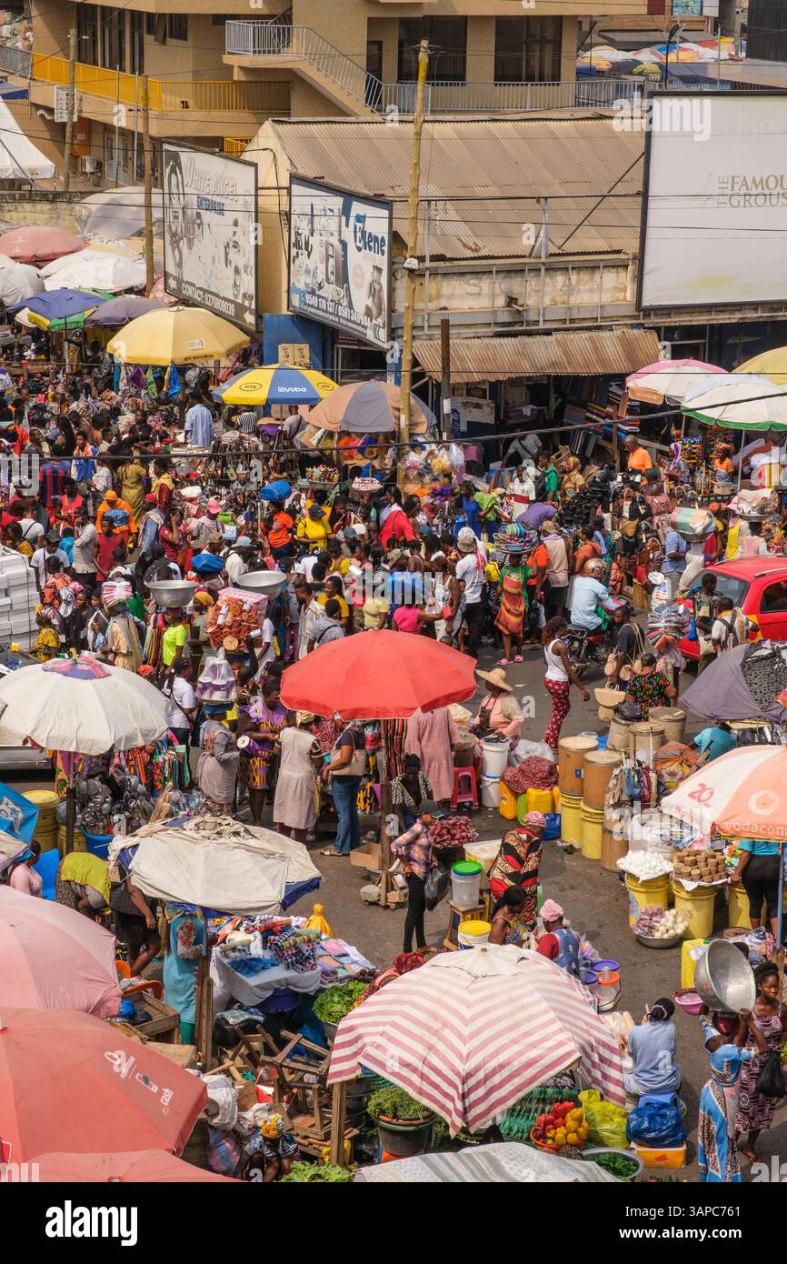 Accra, Ghana. Makole Market Street Scene Stock Photo - Alamy