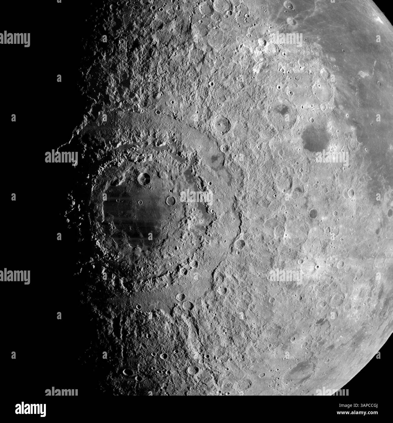 Jul. 09, 2009 - Moon, Solar System - The Orientale impact basin, 930 km ...