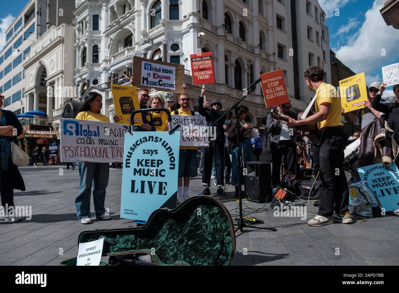 London, UK. 16th April, 2025. Musicians Union and London Street ...