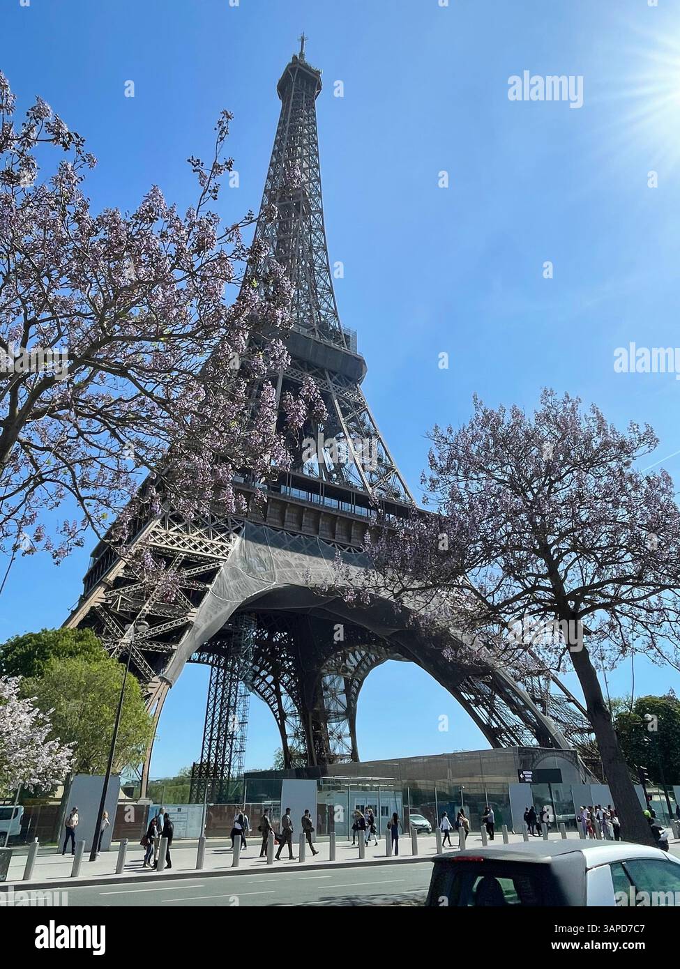 Voyage tour hi-res stock photography and images - Alamy