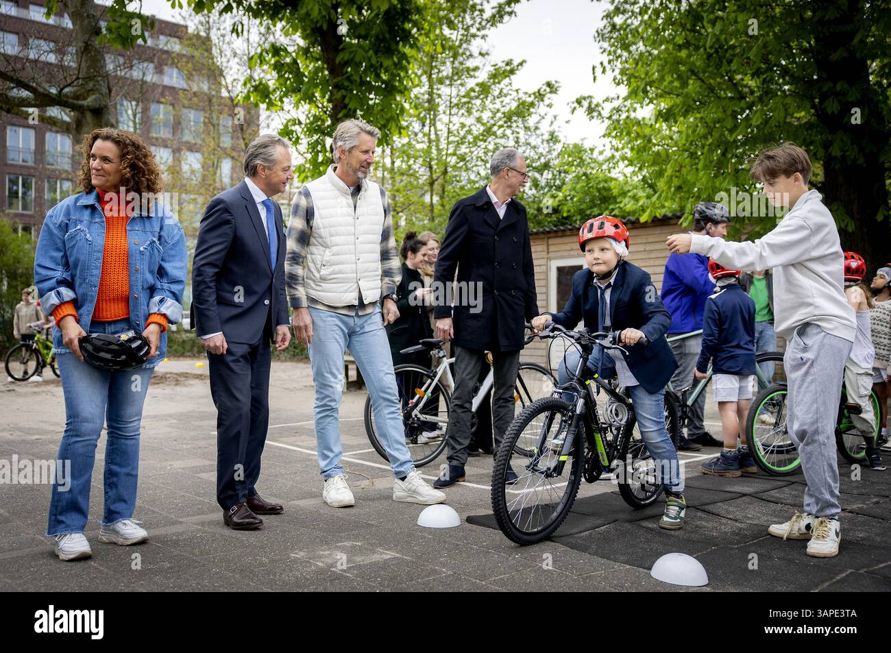 THE HAGUE - Minister Barry Madlener (Infrastructure and Water ...