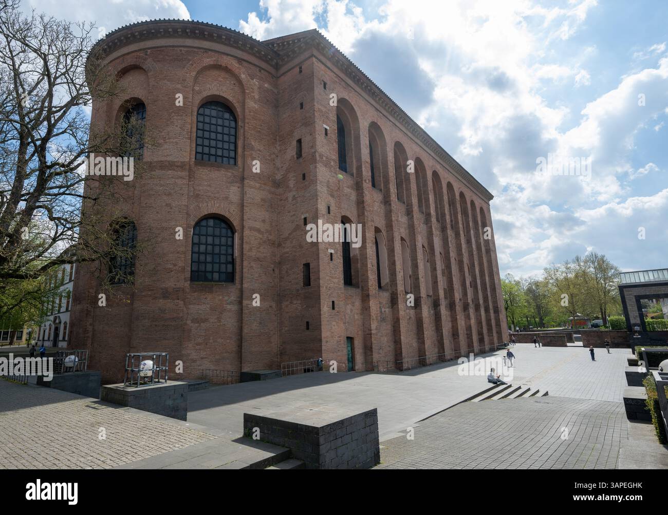PRODUCTION - 14 April 2025, Rhineland-Palatinate, Trier: The Basilica ...