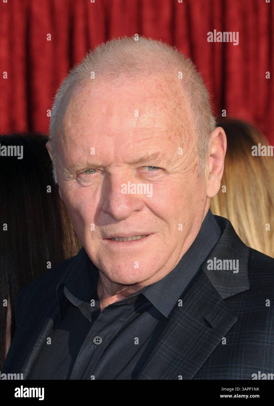 El actor sir anthony hopkins hi-res stock photography and images - Alamy
