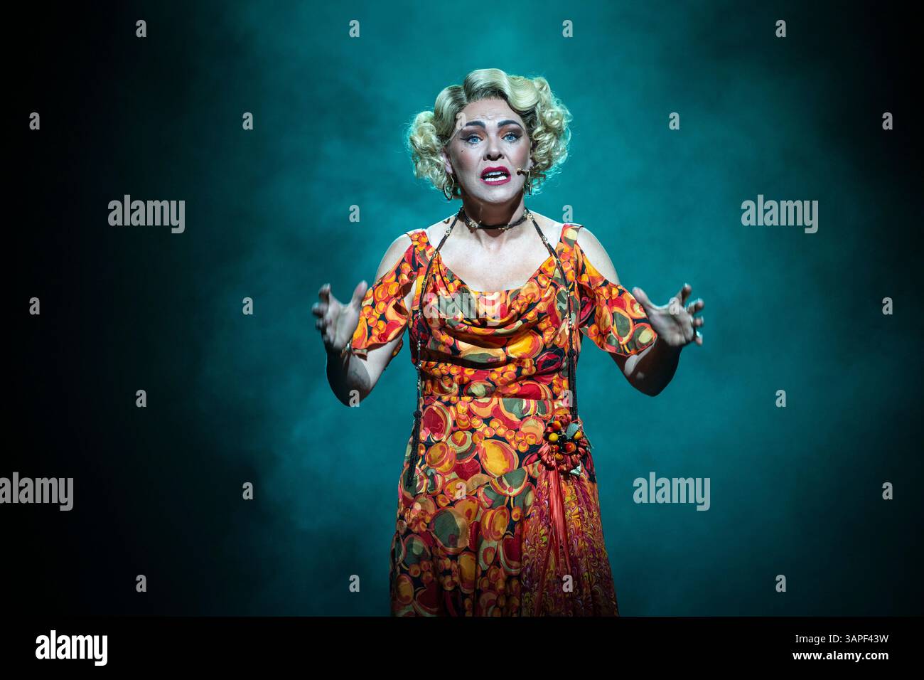 London, UK. 16 April 2025. Rachel Tucker as Myrtle Wilson at a ...