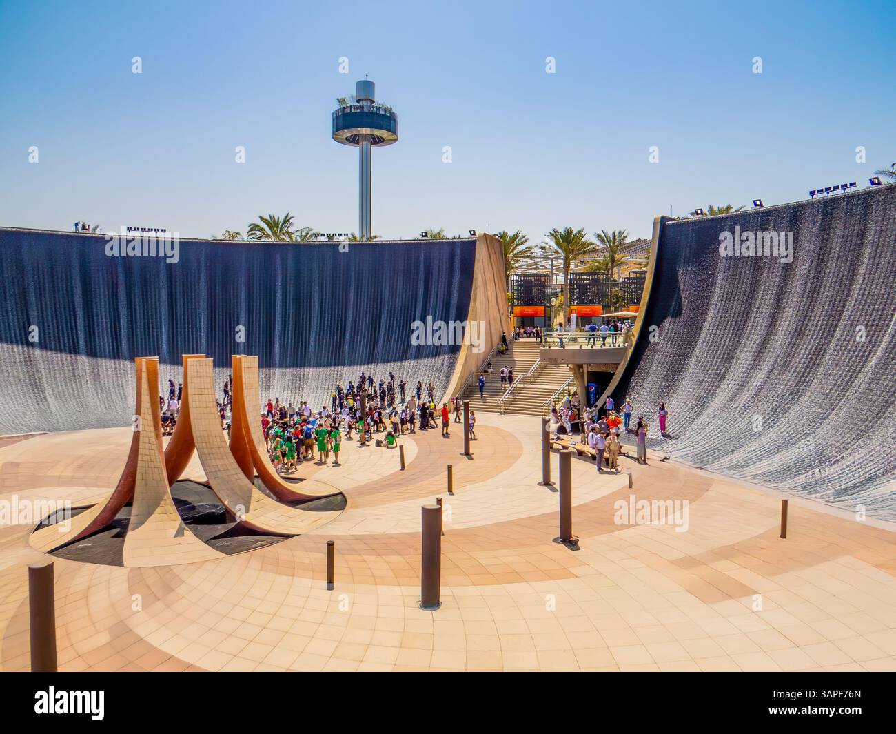 Water park dubai hi-res stock photography and images - Alamy