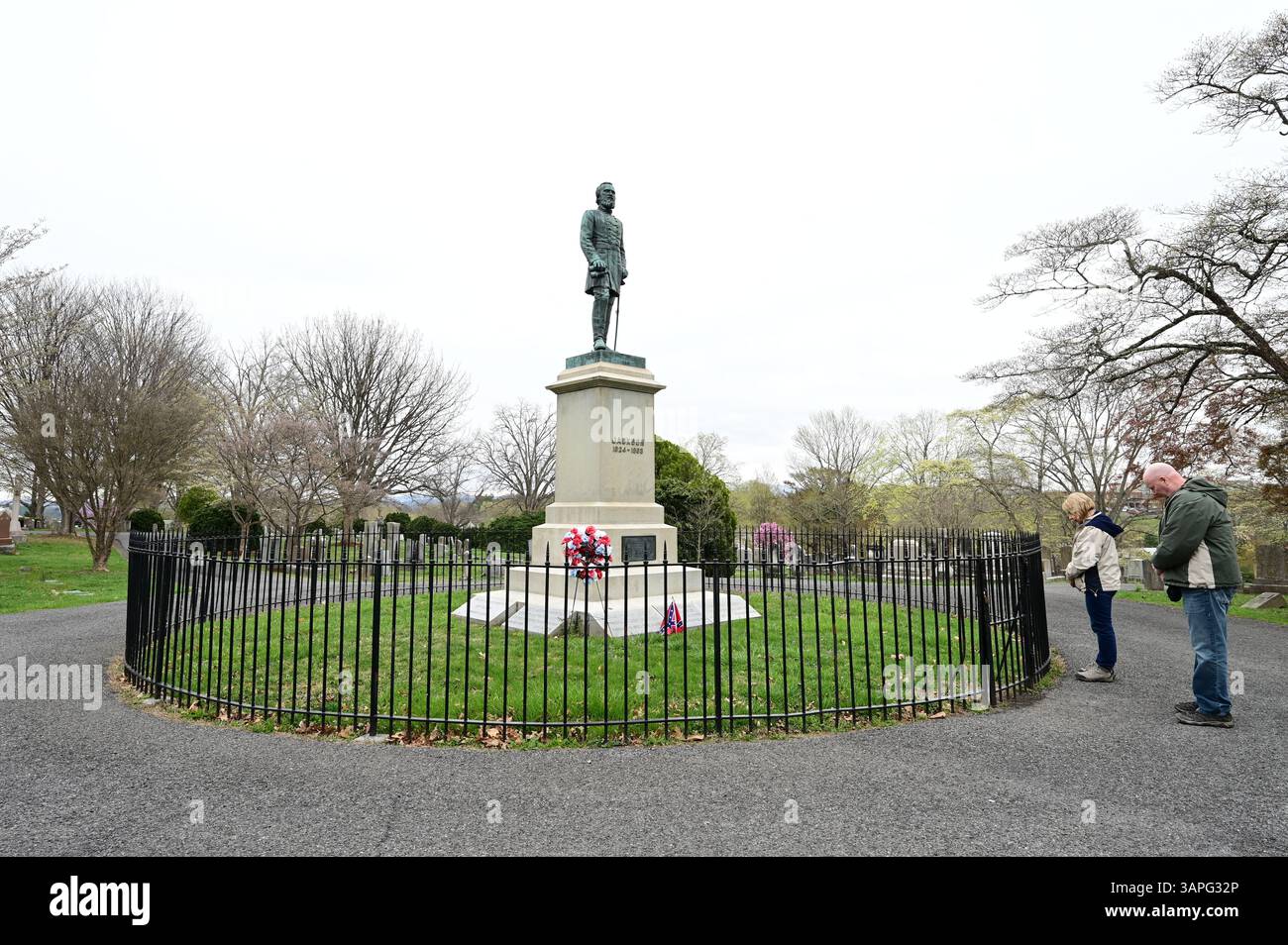 The Grave of General Stonewall Jackson at Lexington, Virginia Stock ...