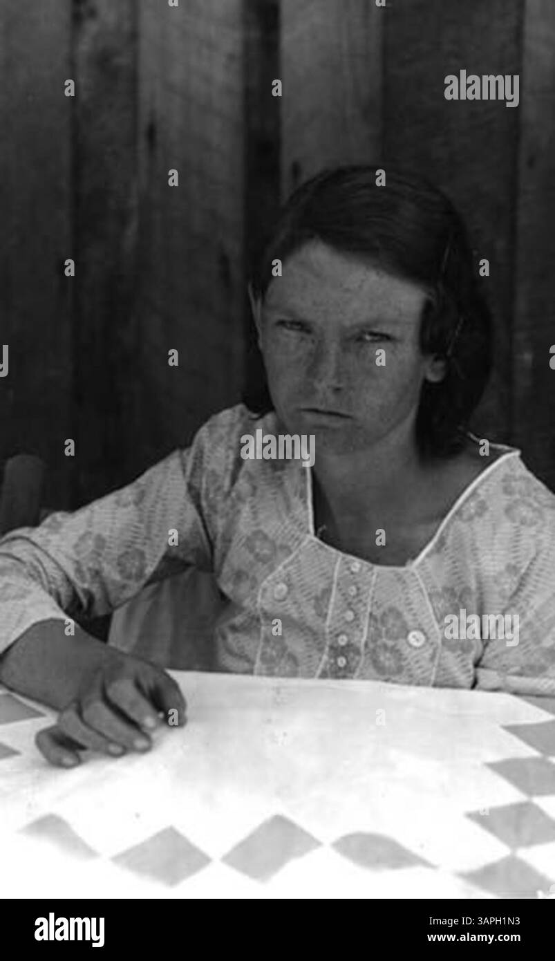 This photograph from the Doris Ulmann collection features Mary Willmott ...