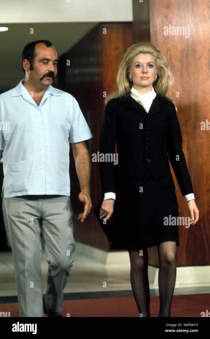 Catherine deneuve 1968 hi-res stock photography and images - Alamy