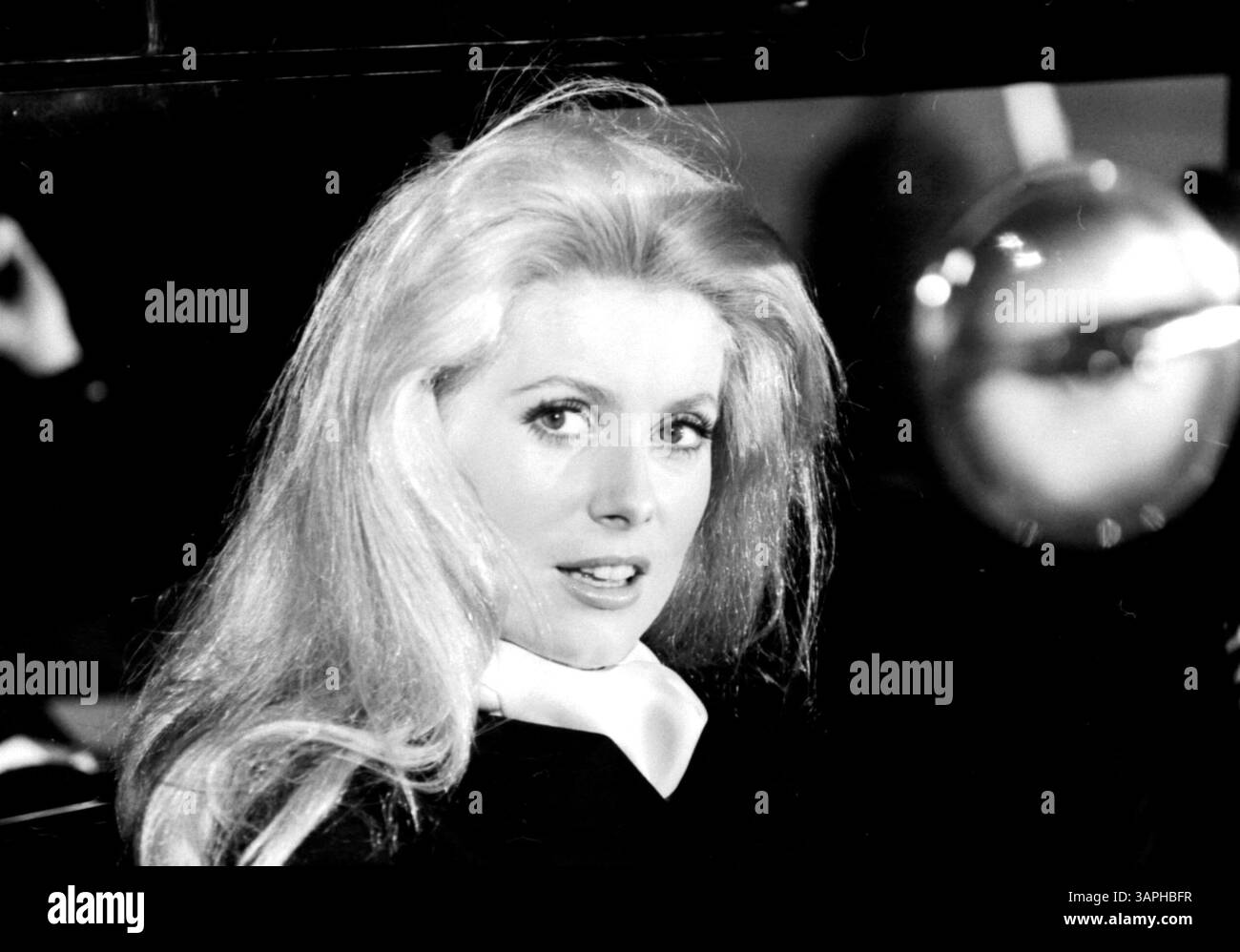 Catherine deneuve 1968 hi-res stock photography and images - Alamy